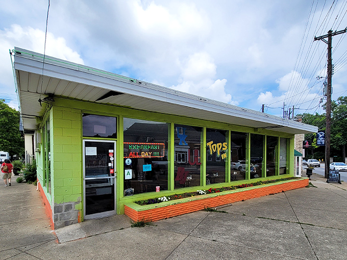Twig and Leaf: This lime-green time capsule serves breakfast all day&mdash;because good eggs wait for no clock!