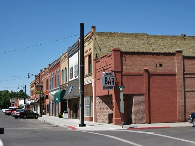 Historic buildings line Burley's downtown, where brick facades have witnessed generations of handshake deals and neighborhood gossip.
