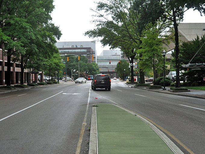 Chattanooga's wide streets and urban green spaces prove paradise doesn't require emptying your bank account.