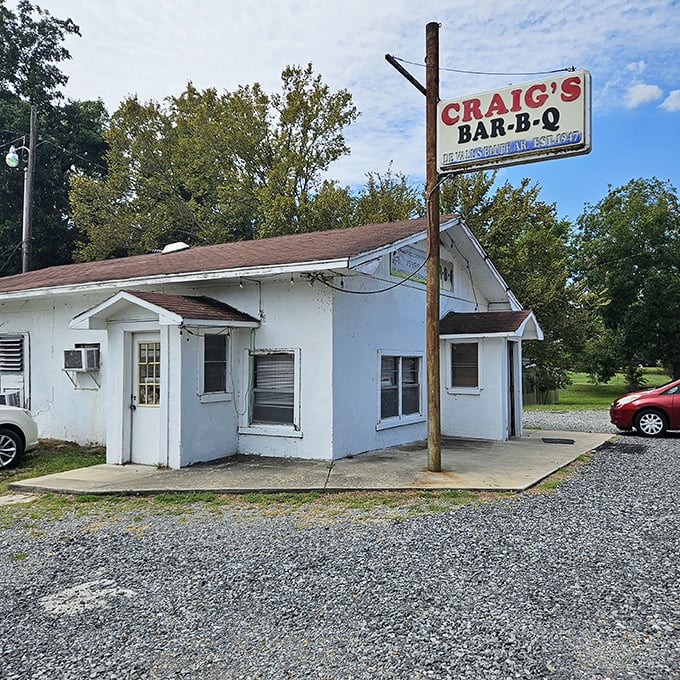 Simple, unassuming, and legendary. Craig's is the barbecue equivalent of finding buried treasure in plain sight.