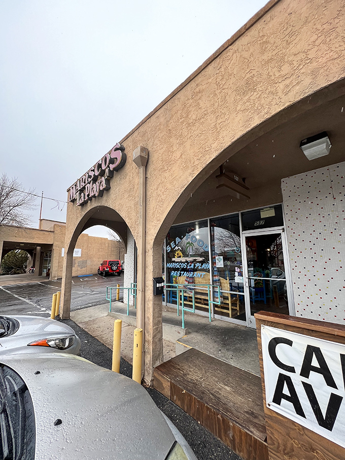 Those arched entryways at Mariscos La Playa practically whisper "come in and escape the desert." The seafood oasis Santa Fe deserves!