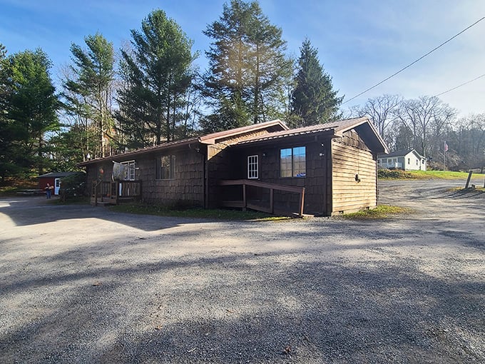 Where the parking lot looks like a gathering of friends and the rustic exterior hints at the no-nonsense comfort waiting inside.
