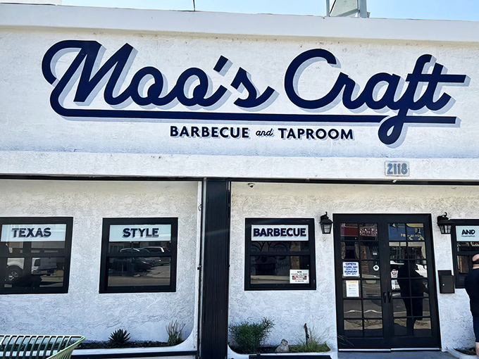 Moo's Craft Barbecue: Bold signage, bolder flavors. Where barbecue traditionalists and LA foodies find rare common ground.