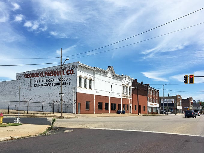 Peoria's skyline doesn't scream "affordable," but the secret's out &ndash; this riverside gem offers big-city amenities without the big-city price tag.