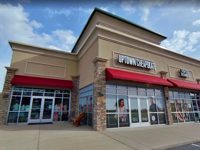 Uptown Cheapskate Morgantown: "Buy, sell, trade, repeat! Where fashion gets its second wind and your wallet breathes a sigh of relief."