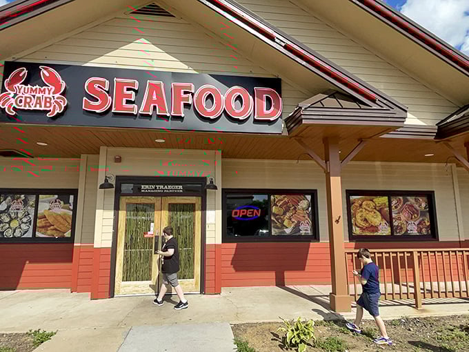 The straightforward name tells you everything you need to know&mdash;this place isn't about fancy frills, just seriously good crustaceans.