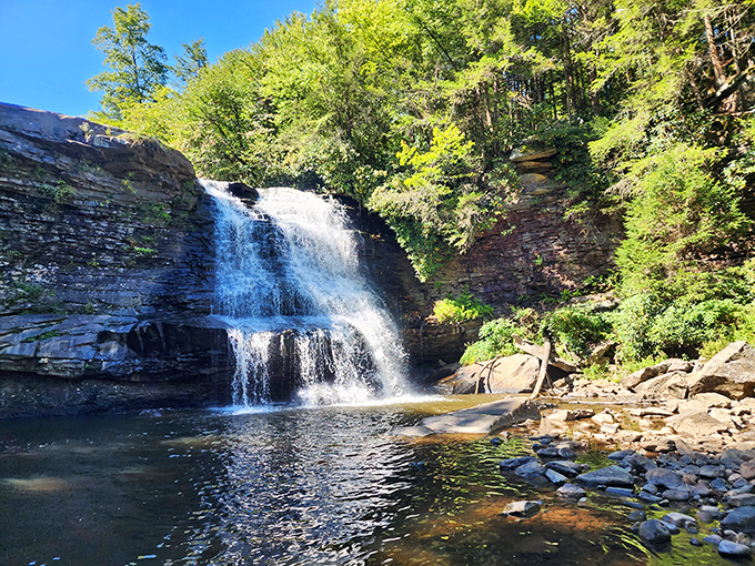 Mother Nature's staircase &ndash; where ancient rock formations create a natural amphitheater that's been putting on the same spectacular show for millennia. 