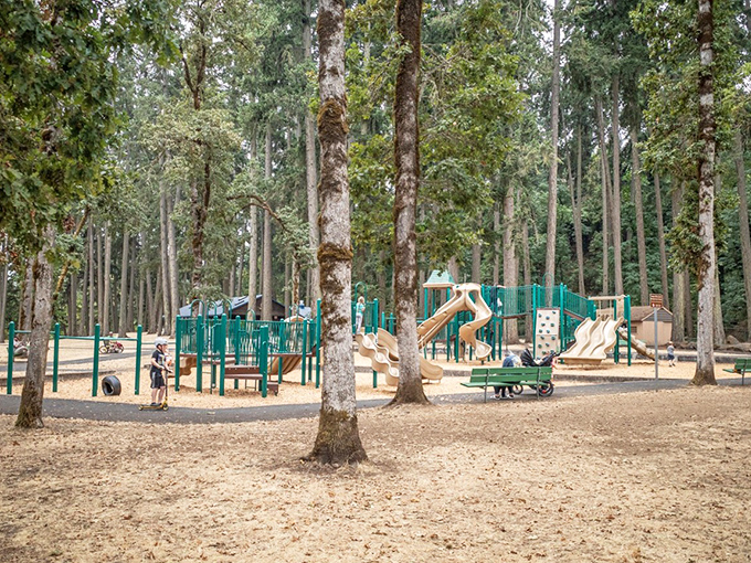 The Silver Falls Brewhouse welcomes weary explorers with rustic charm and the promise of craft beers that taste like Oregon bottled up. 