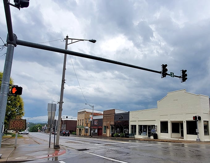 After a spring shower, downtown Munfordville glistens with possibility. Those historic brick buildings have witnessed everything from Civil War soldiers to smartphones.