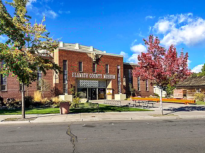 The historic downtown clock stands as a charming timekeeper, reminding residents that in Klamath Falls, life moves at a pace that lets you actually enjoy it. 