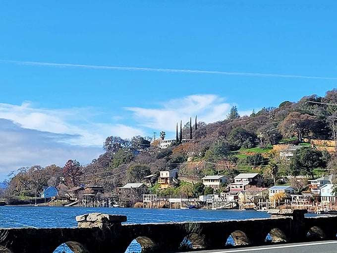 Old Town Clearlake offers small-town shopping without big-city prices, where your Social Security check might actually cover more than necessities.