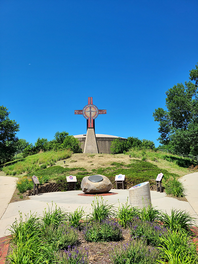 Marvel at the historic Tower of the Four Winds, a beautiful mosaic monument celebrating local heritage at Black Elk-Neihardt Park.