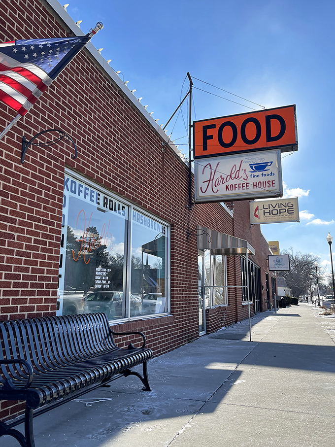 Harold's brick exterior hides a treasure trove of breakfast delights that locals have been keeping secret for too long. 