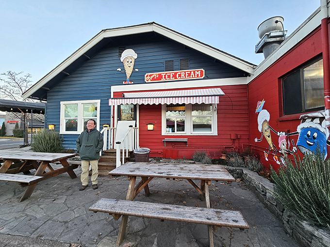 The ice cream window at Mandy's suggests two perfect words: dessert breakfast. Don't tell your doctor I suggested it.