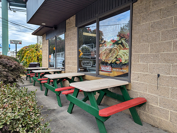 Al fresco dining, Italian-American style. Those picnic tables have witnessed countless moments of grinder-induced bliss.