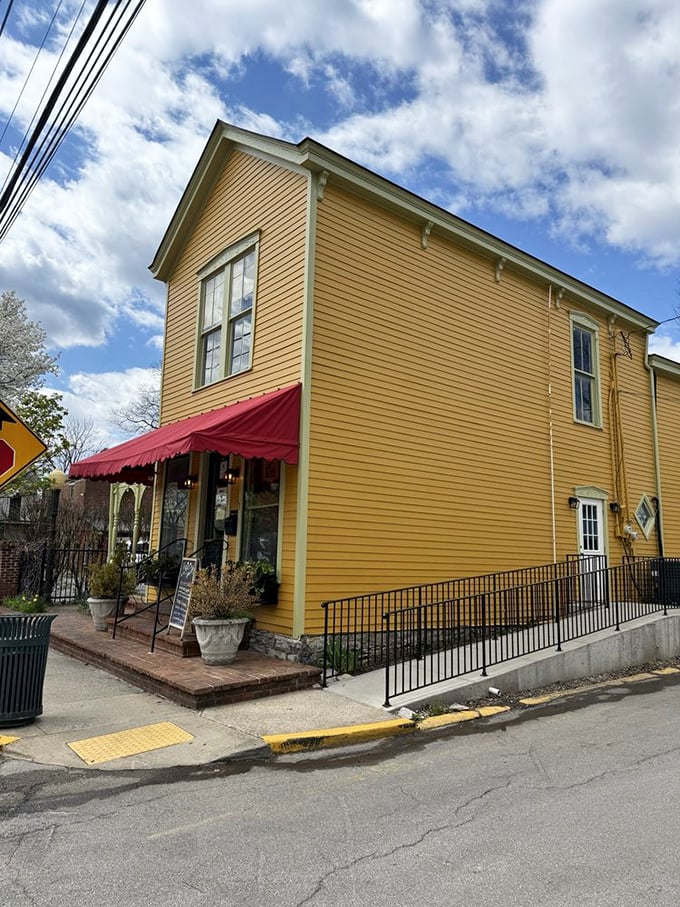 Stella's Kentucky Deli: Those red awnings signal comfort food ahead! This charming house-turned-restaurant has 'neighborhood favorite' written all over it.