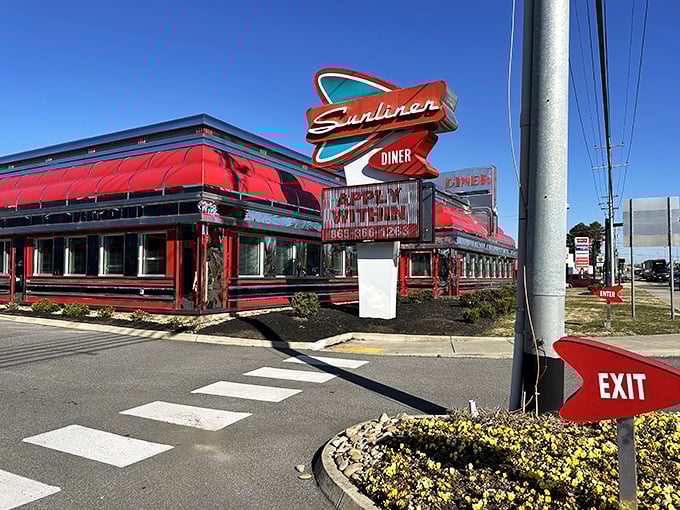 Red vinyl, chrome trim, and breakfast served all day&mdash;The Sunliner Diner is what happens when American Graffiti meets Southern comfort food.