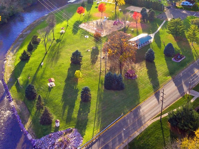 A riverside park where the only notification you'll get is the sound of birds chirping and children laughing&mdash;no app required.