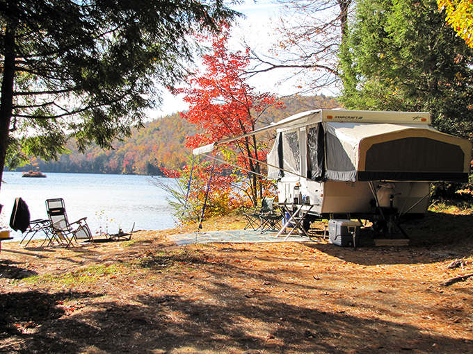 Fall camping perfection: when your pop-up camper matches the autumn splendor. Leaf-peeping from your doorstep beats any five-star hotel view.