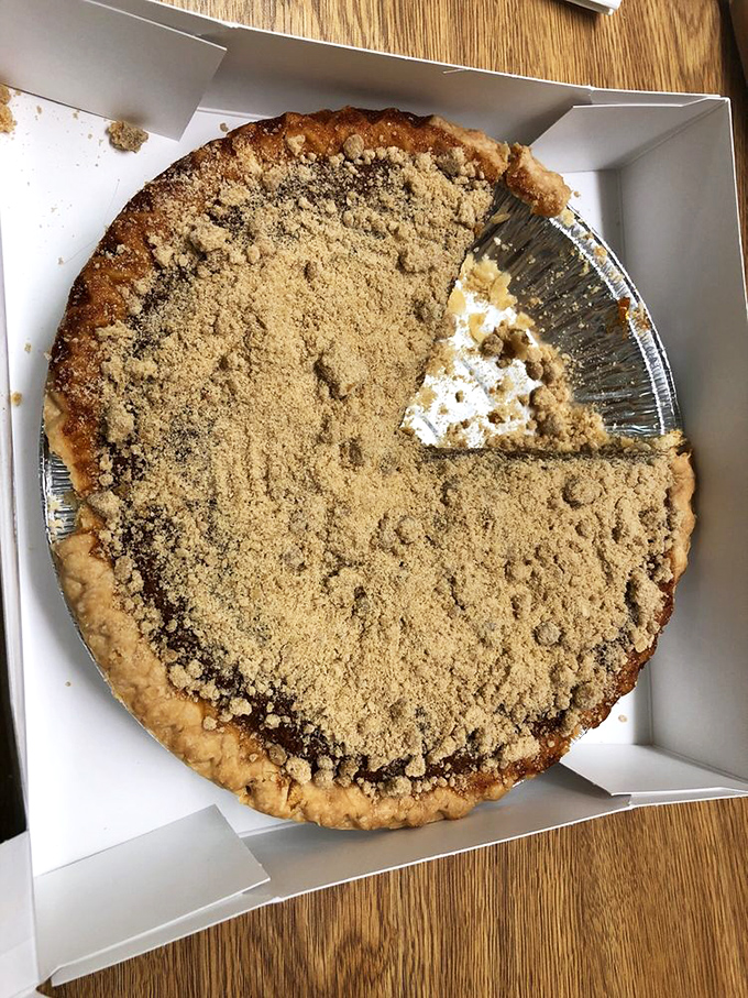 Shoofly pie with its crumbly top and molasses soul. This isn't just dessert; it's an edible history lesson in Pennsylvania Dutch perfection.
