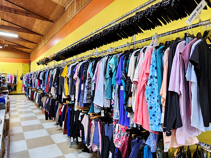 Fashion bargain hunters rejoice! Racks bursting with colorful clothing prove style doesn't have to break the bank&mdash;just leave room in your trunk.
