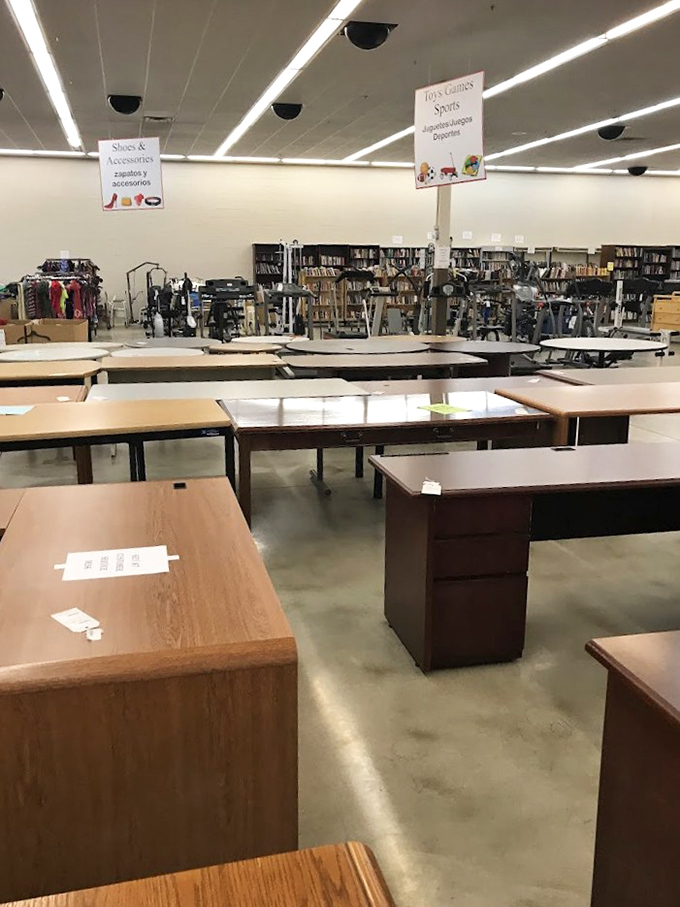 What looks like a desk farm is actually opportunity central&mdash;each workspace holds stories of past productivity and promises of future creativity.