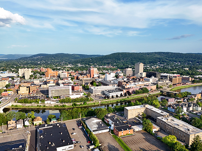 Binghamton's city skyline offers urban conveniences with a side of river views &ndash; no big-city traffic headaches included.