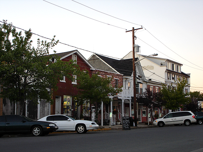 Delaware City's historic buildings house local businesses with character to spare. Like stepping into a time machine that conveniently stops at good coffee shops.