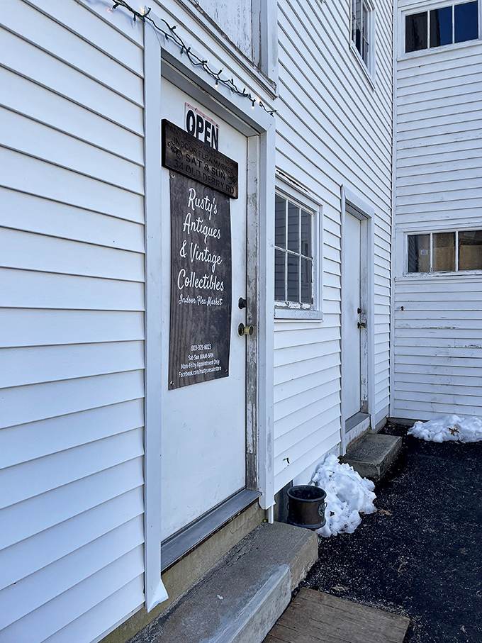 History's doorway! Behind this unassuming entrance lies a wonderland that would make both Marie Kondo and Indiana Jones swoon.