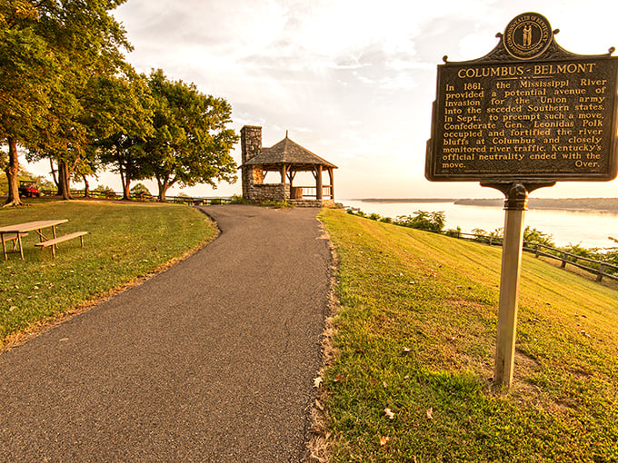 Civil War history perched above the mighty Mississippi. This sunset at Columbus-Belmont paints the sky in colors Monet would envy. 