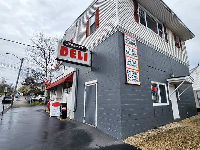 Those red chairs aren't just for sitting&mdash;they're recovery zones for when your knees buckle after the first bite.