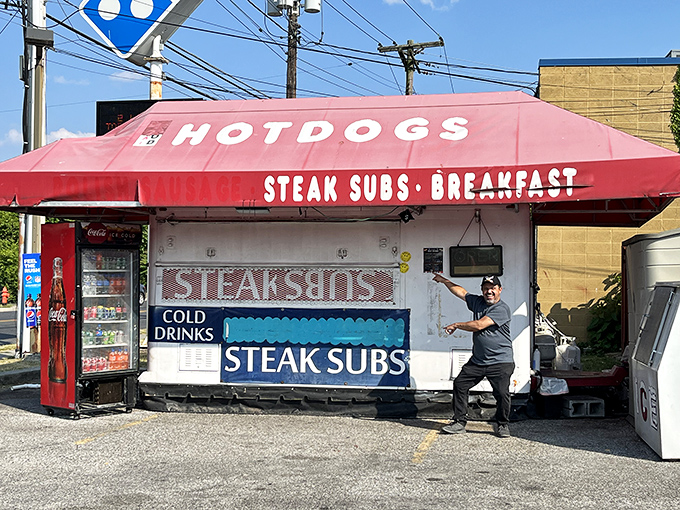 The little hot dog stand that could! MUSA's tiny shop beneath the Domino's sign serves up halal dogs worth writing home about.