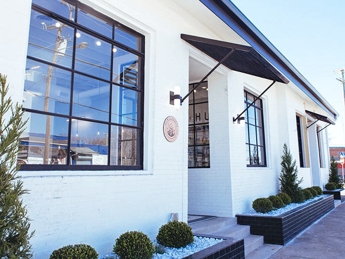 Art meets appetite at this Nashville gem. Slim & Husky's modern white exterior is like a blank canvas for pizza creativity.