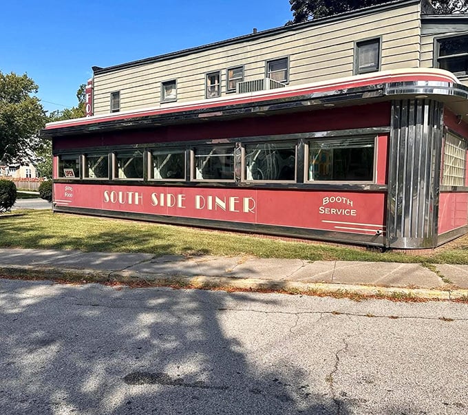 South Side Soda Shop (Goshen): Sunshine, fresh air, and iconic diner design! South Side's outdoor seating turns an ordinary meal into a small-town celebration.