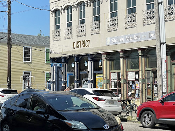 Those picnic tables outside aren't just seating&mdash;they're front-row tickets to one of New Orleans' greatest food shows.