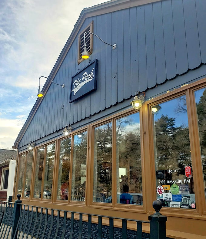 The Park Caf&eacute;: Those floor-to-ceiling windows aren't just for show &ndash; they're letting in the perfect natural lighting for your breakfast Instagram shots.