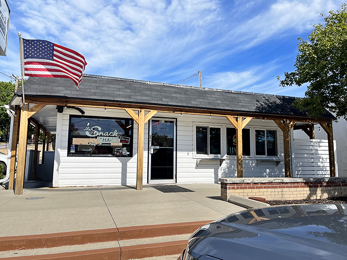 Small-town Americana with a side of spectacular dogs. That flag flying outside promises patriotic levels of deliciousness.