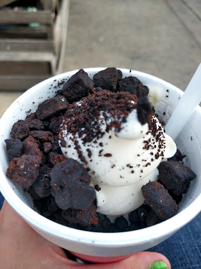 This vanilla sundae with cookie crumbles is proof that sometimes the simplest pleasures deliver the most profound satisfaction. 