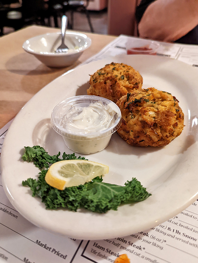 T-bone steak with a roasted red pepper—proof that Dave & Jane's isn't just a one-trick pony in the culinary rodeo.