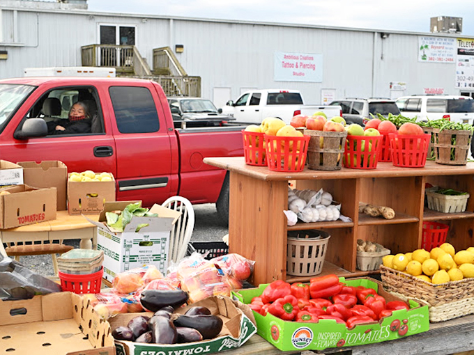 Farm-to-flea-market produce that puts supermarket offerings to shame. These tomatoes actually remember what sunshine feels like.