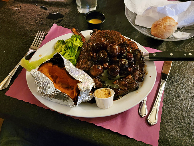 The perfect steak trifecta: a seared exterior, tender interior, and sides that know their supporting role. Broccoli never had such distinguished company.