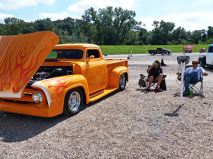 Car shows at Boulevard bring out chrome-polished beauties and their proud owners&mdash;that flame-painted pickup wouldn't look out of place in American Graffiti.