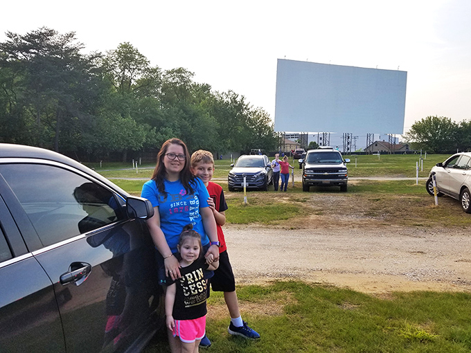 The grounds fill with anticipation as sunset approaches. At Bengies, the pre-show socializing is as much a tradition as the movies themselves.