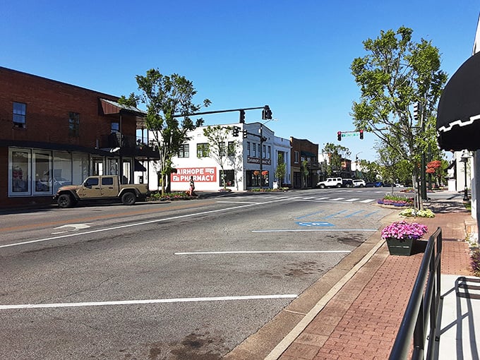 Fairhope's picture-perfect downtown looks like someone ordered it straight from the "Adorable Small Towns" catalog, complete with flowers and charm.