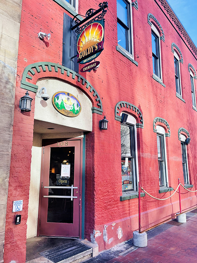 Goldy's bright red brick fa&ccedil;ade is like a breakfast beacon in downtown Boise. This historic building houses egg wizardry of the highest order.