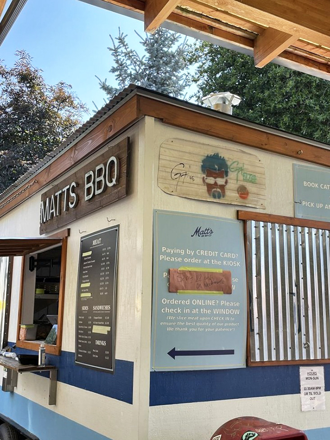 Matt's BBQ - Blue and white trailer, line forming outside&mdash;Portland's worst-kept BBQ secret is hiding in plain sight.
