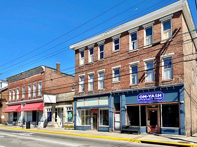 Small-town America at its finest&mdash;Danville's street scene could be the movie set for any heartwarming hometown story.