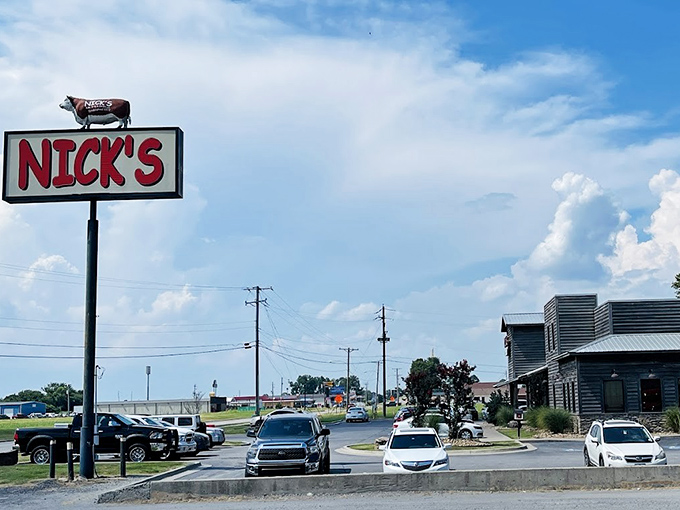 Blue skies and barbecue&mdash;a match made in Arkansas heaven. Nick's knows how to make a roadside statement.