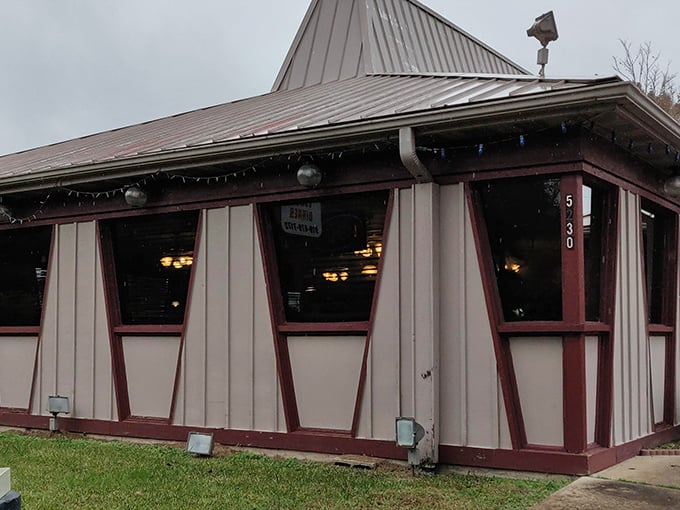 Red and cream Tudor charm on the outside, soul-warming chicken and dumplings on the inside &ndash; architectural deliciousness.
