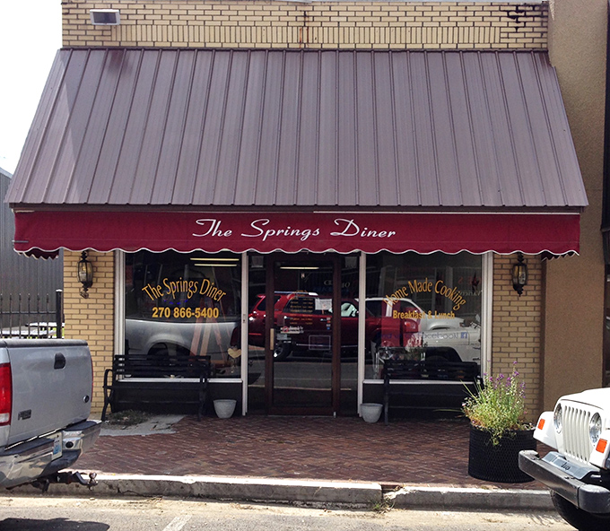 Springs Diner: Small-town diners with hand-painted signs and brick walkways&mdash;where breakfast still tastes like breakfast should.